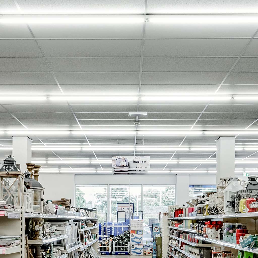 REVOLVE120 Batten – Cooper Lighting Middle East
